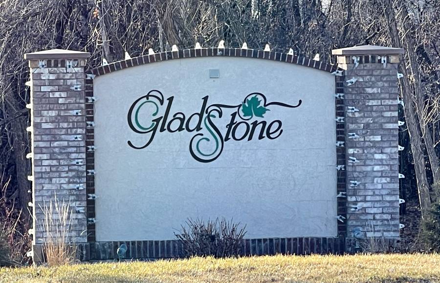 Gladstone Neighborhood Association | Studio 544 Web Design